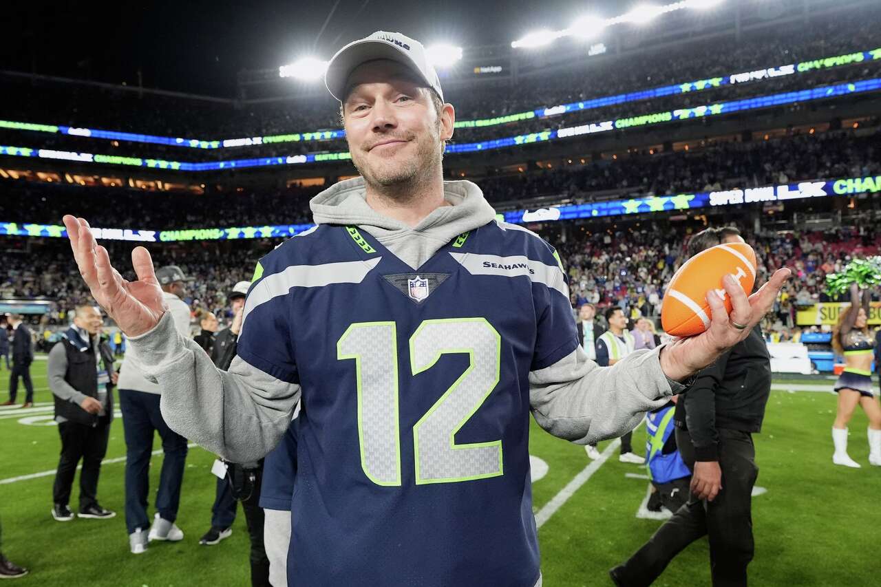 Travis Scott, Alix Earle among celebrities spotted at Super Bowl 60 ...