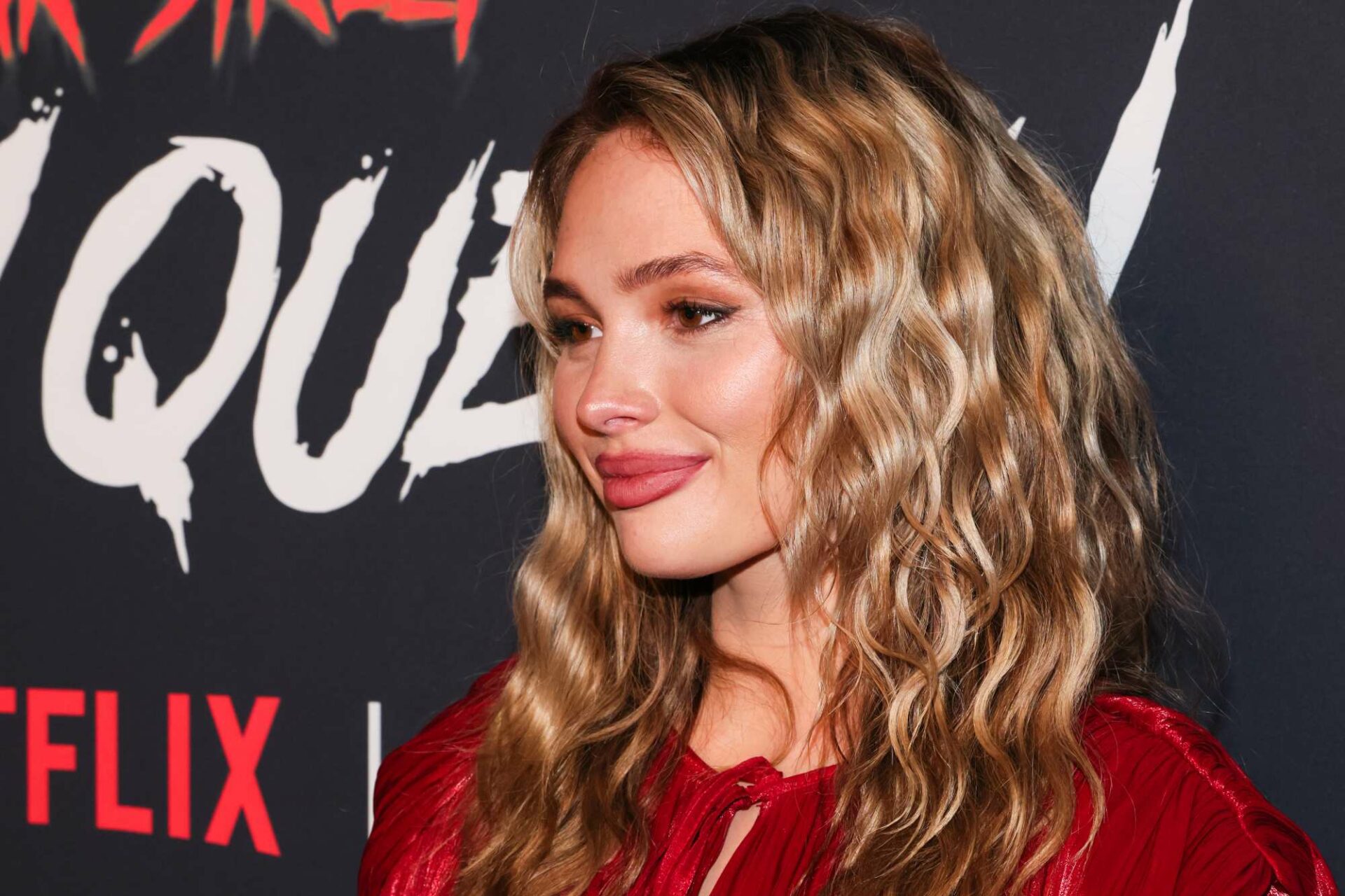 Una actriz llamada Natalie Alyn Lind