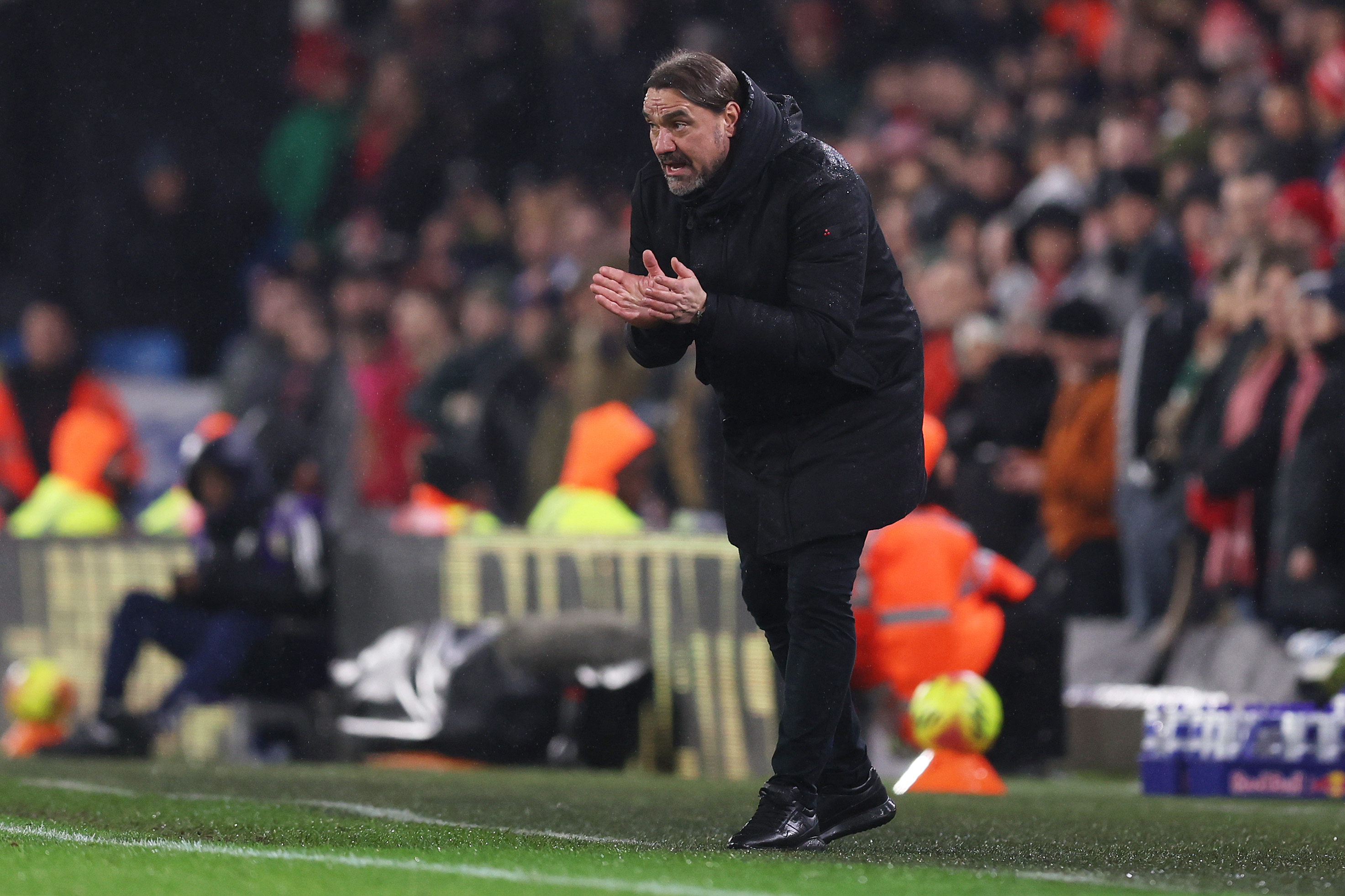 Leeds United defender injury revealed as team news emerges for Chelsea ...