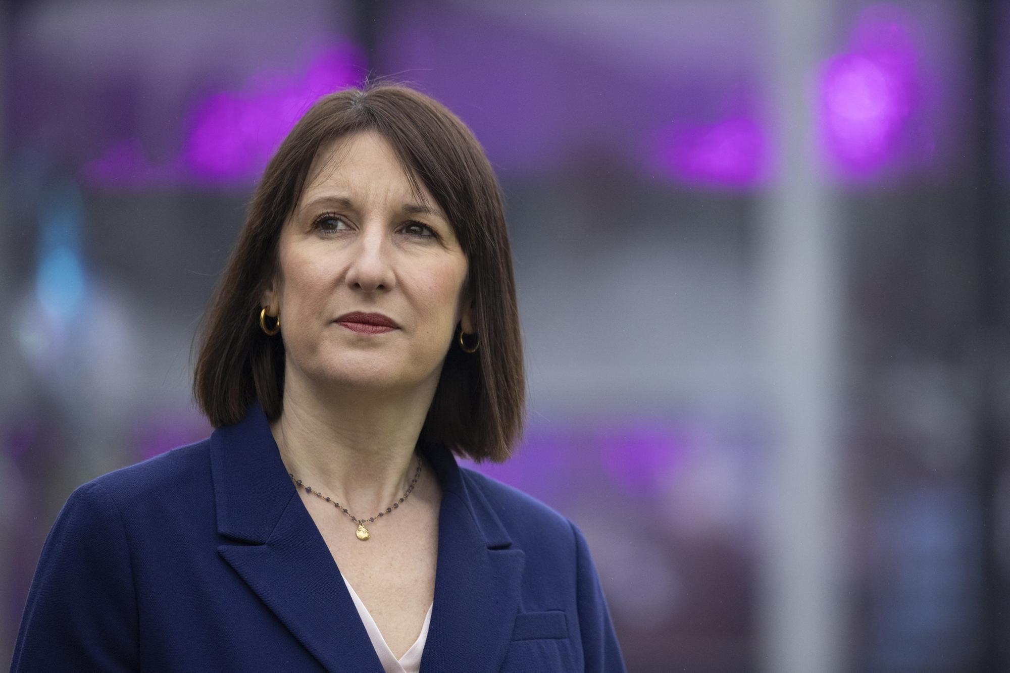 Rachel Reeves thanks MPs for Commons interventions in 'charm offensive'