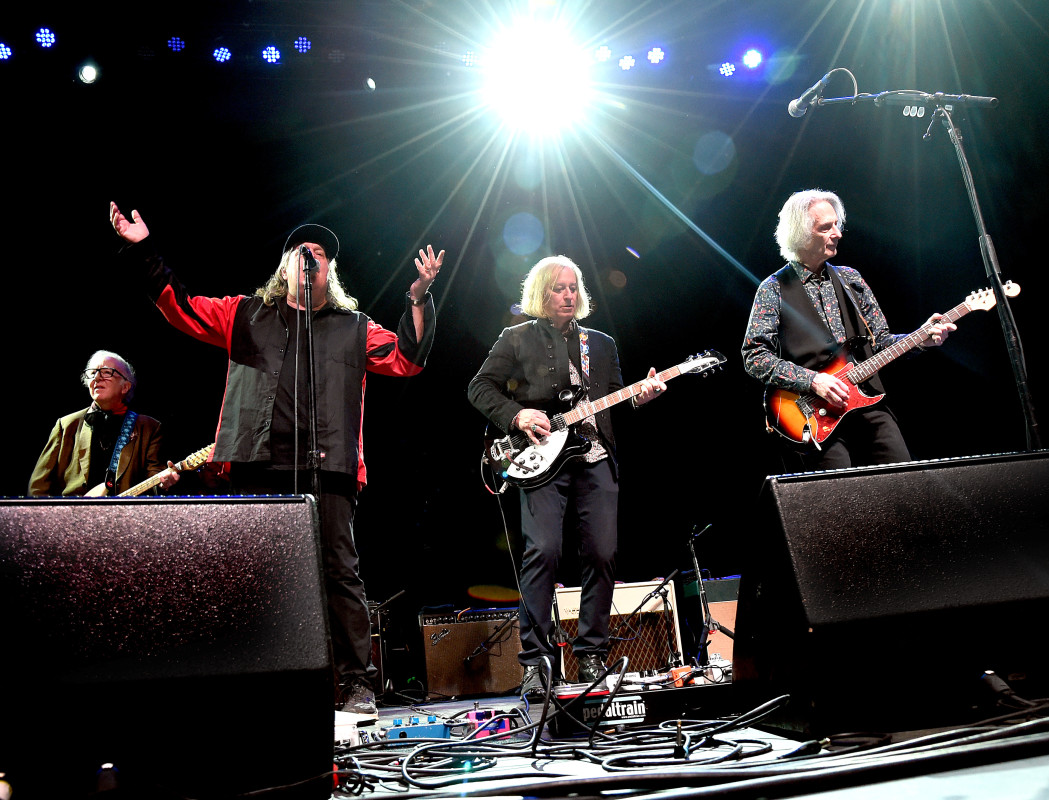 '90s rock band makes 2026 concert announcement