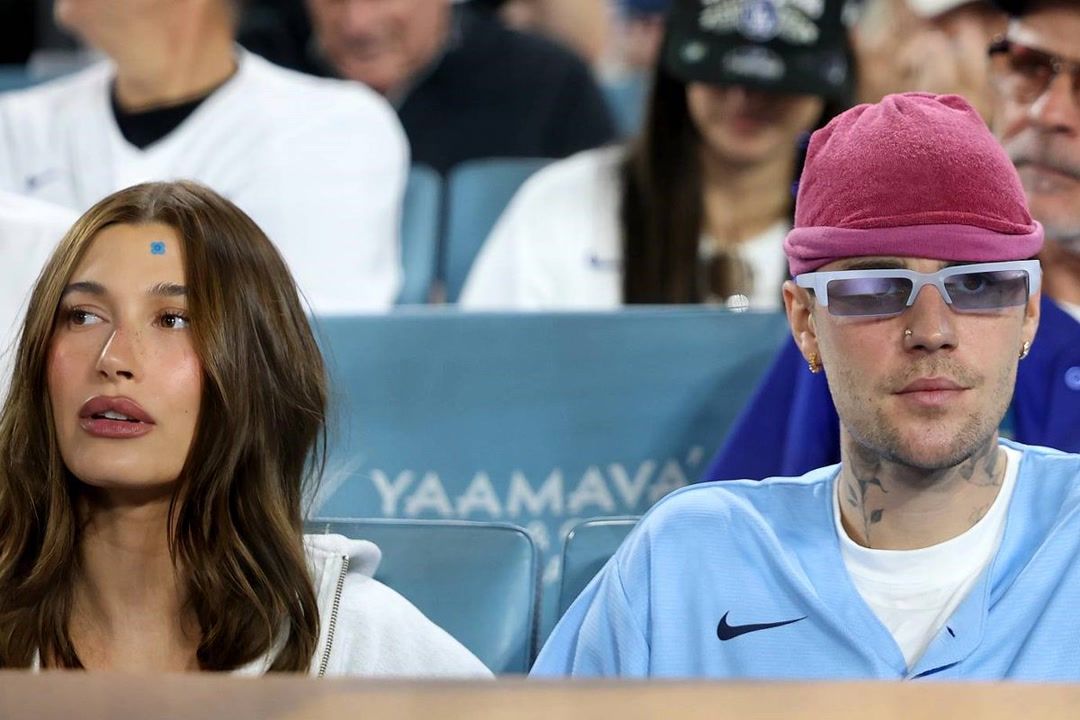 Lip reader exposes Justin and Hailey Bieber's Super Bowl tension