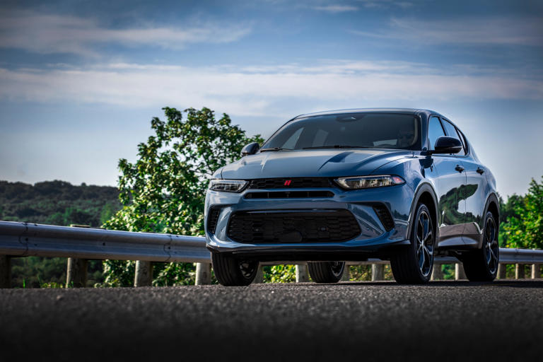 Plug-in hybrids were supposed to be Americans' bridge to EVs. Now they ...