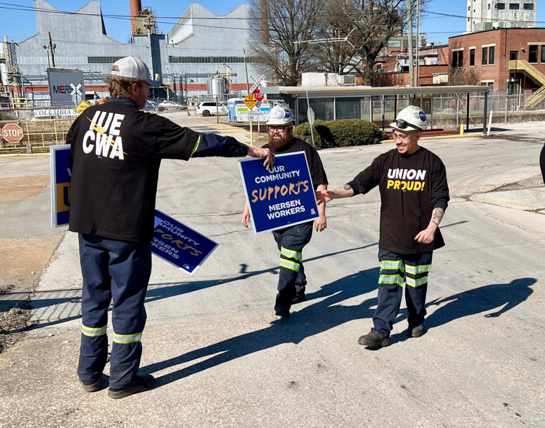 Merson workers 'disgusted' by company layoffs, picket Columbia plant