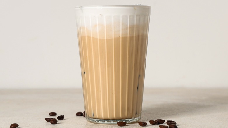Cortado vs latte: What's the difference between the coffee drinks?