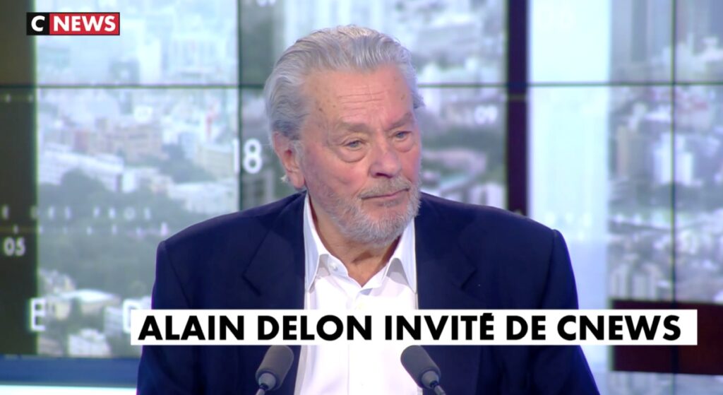 Alain Delon « assez proche » d'une actrice mythique au point de ...