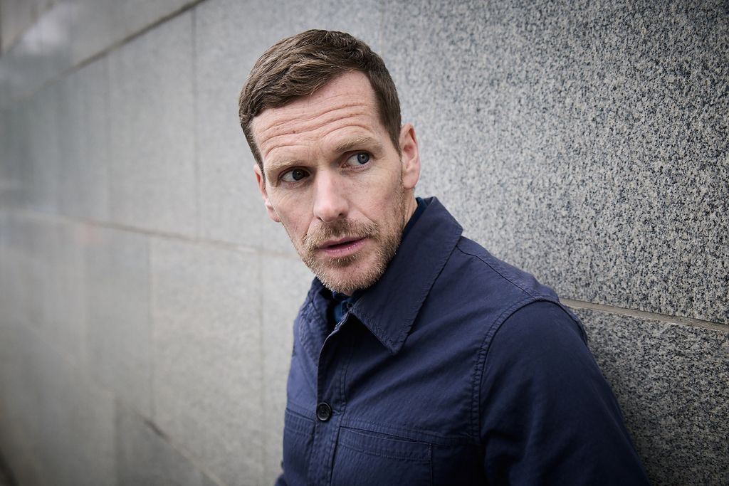 Viewers binge-watch new 4-part spy thriller after 'brilliant' 1st episode