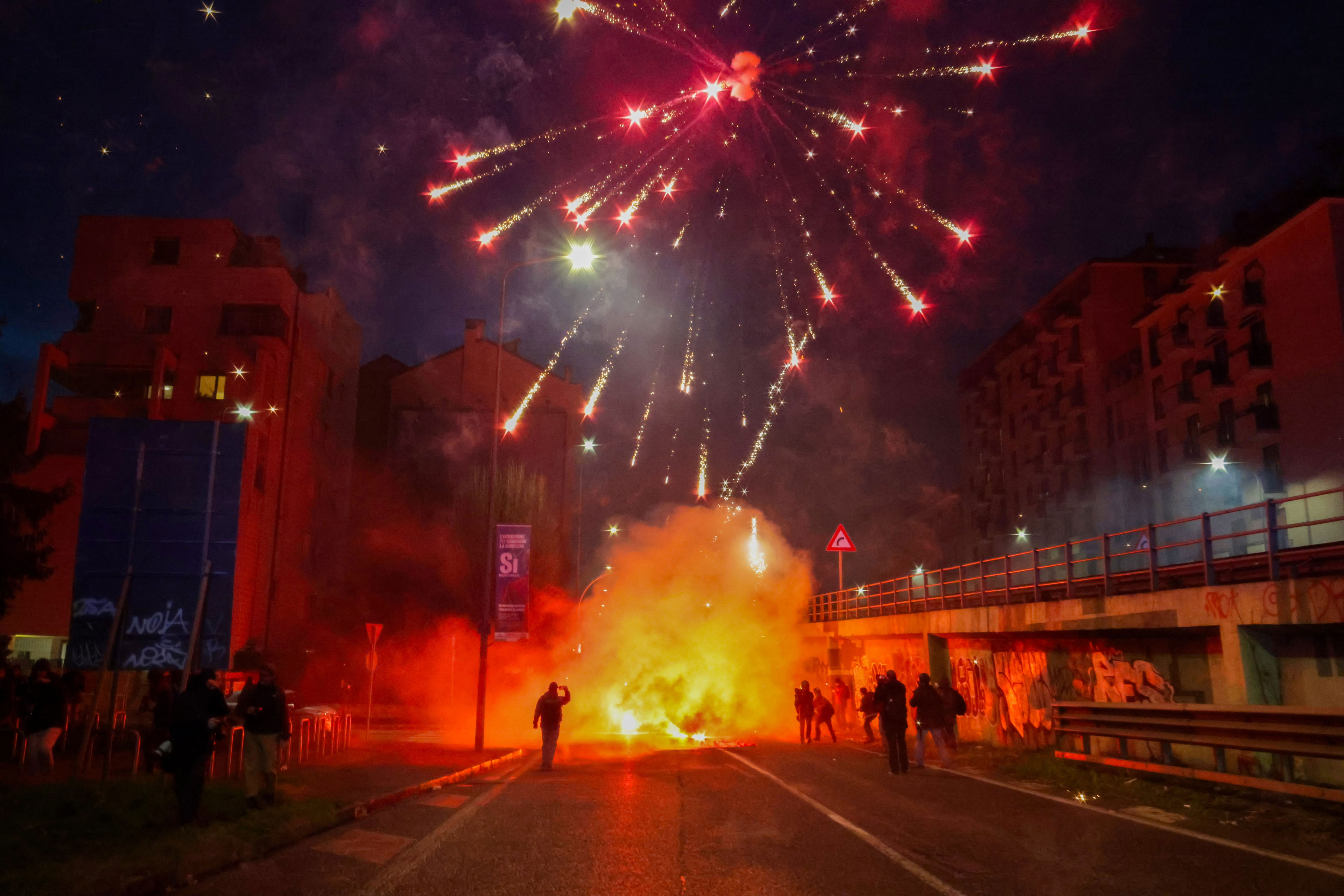 Violence erupts at Milan Olympic protest
