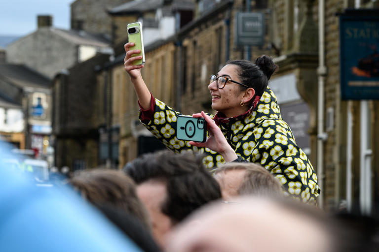 Scenes as King Charles greets crowds in Clitheroe during Lancashire ...