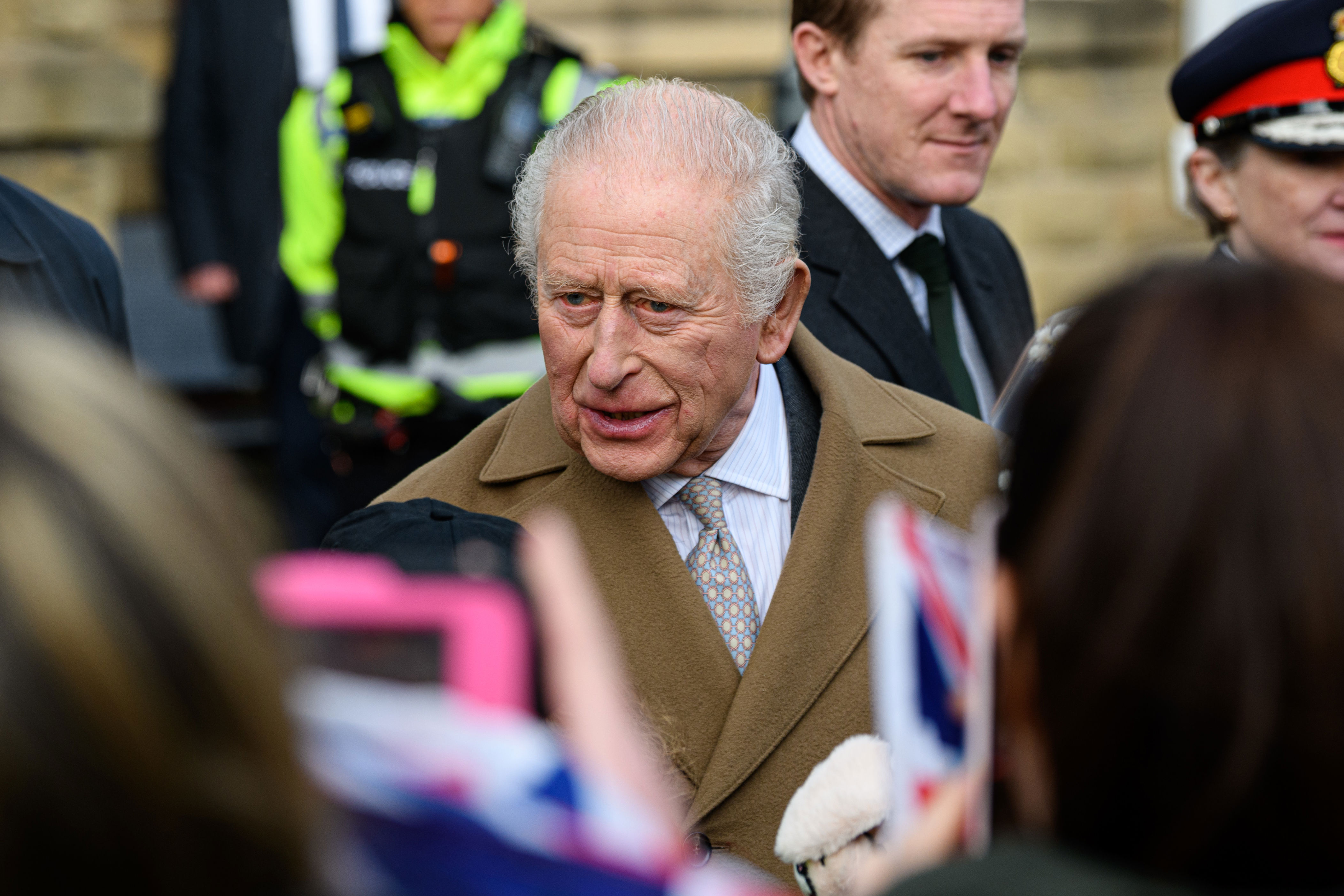 Scenes as King Charles greets crowds in Clitheroe during Lancashire ...