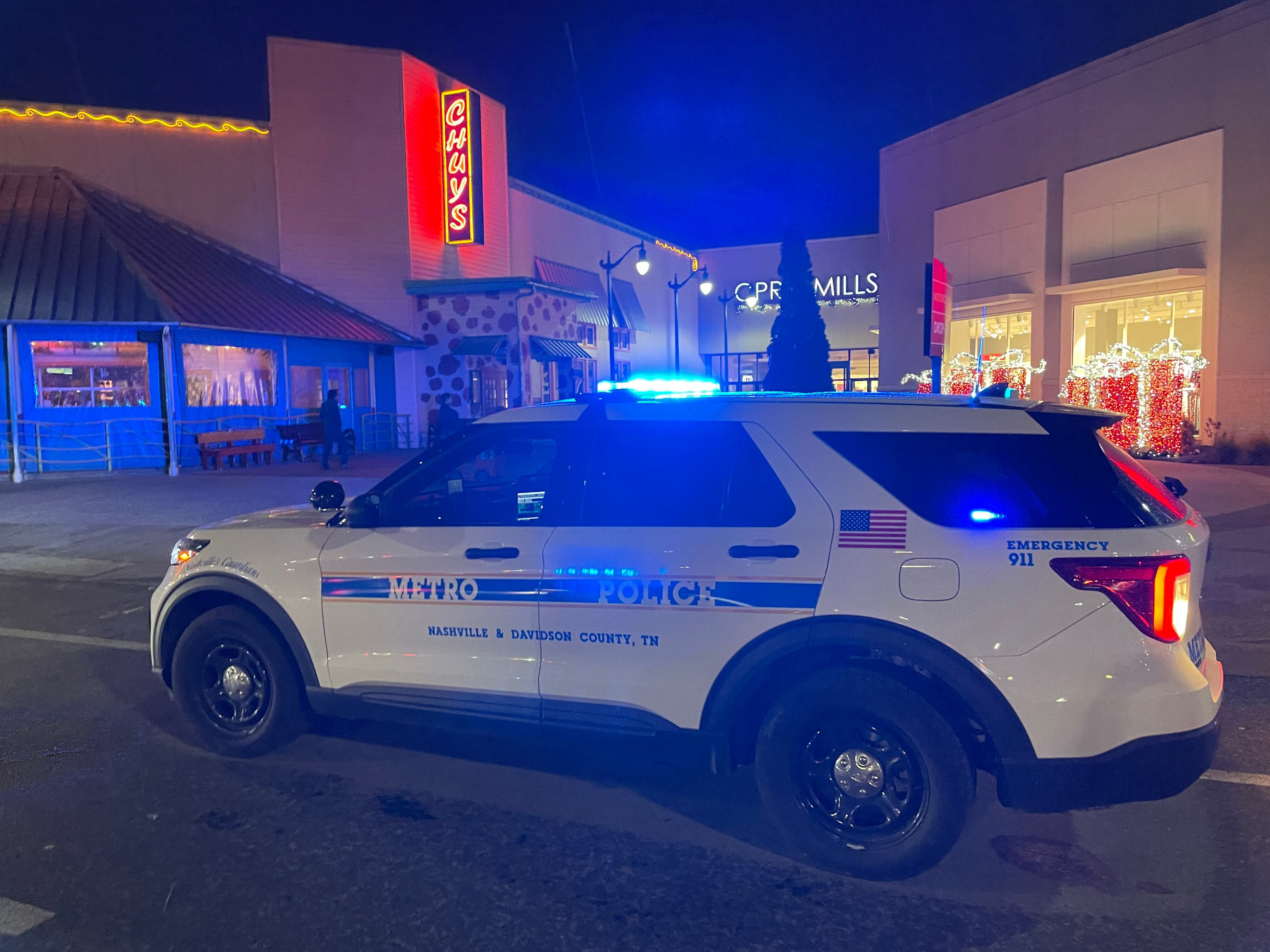 Man exposes himself to two girls in women’s bathroom at Opry Mills mall ...