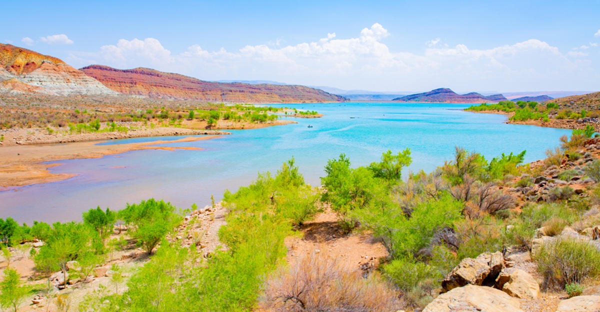 14 Utah canyon state parks that turn a scenic stop into a story
