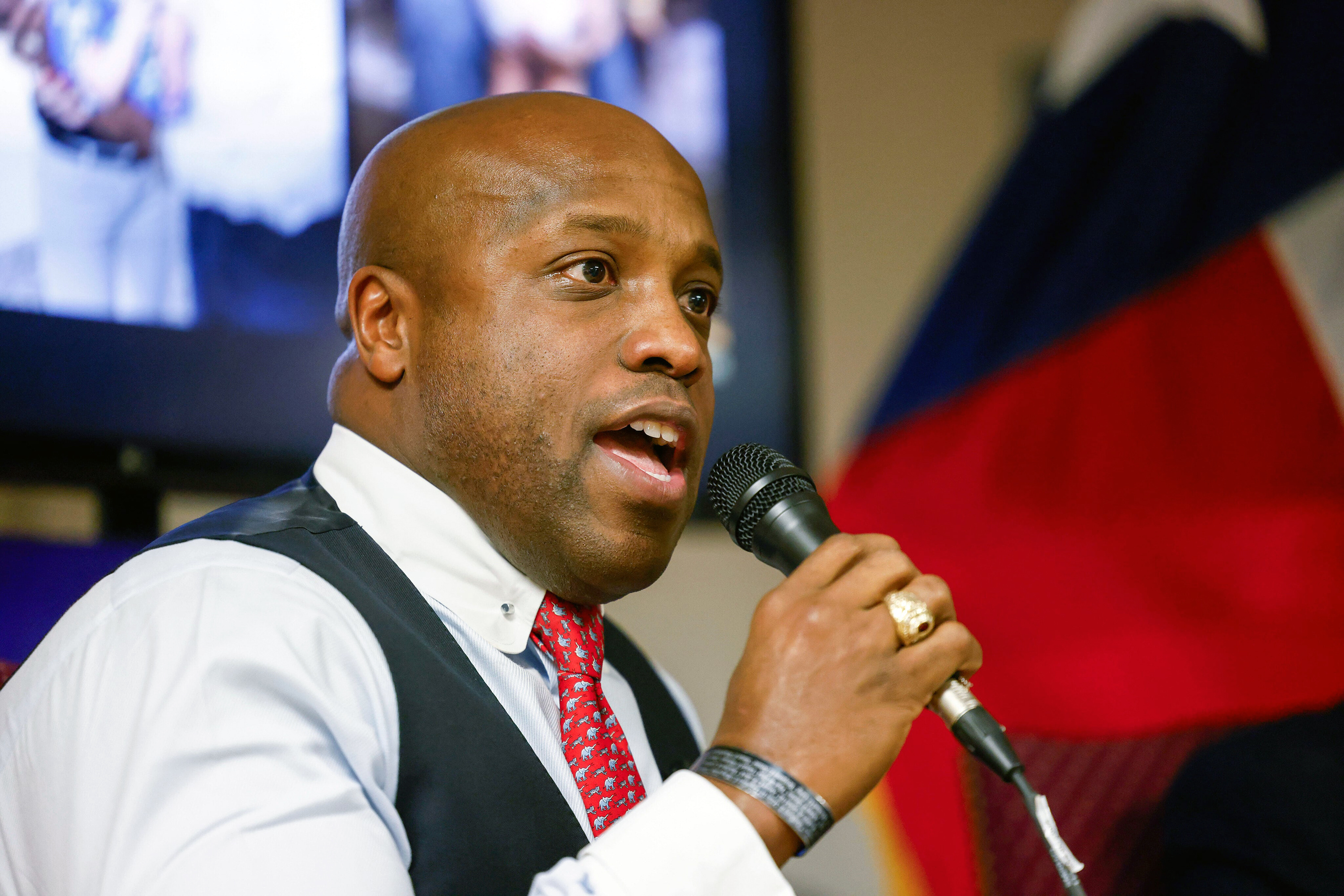 Will Donald Trump make big splash in Texas Senate race?