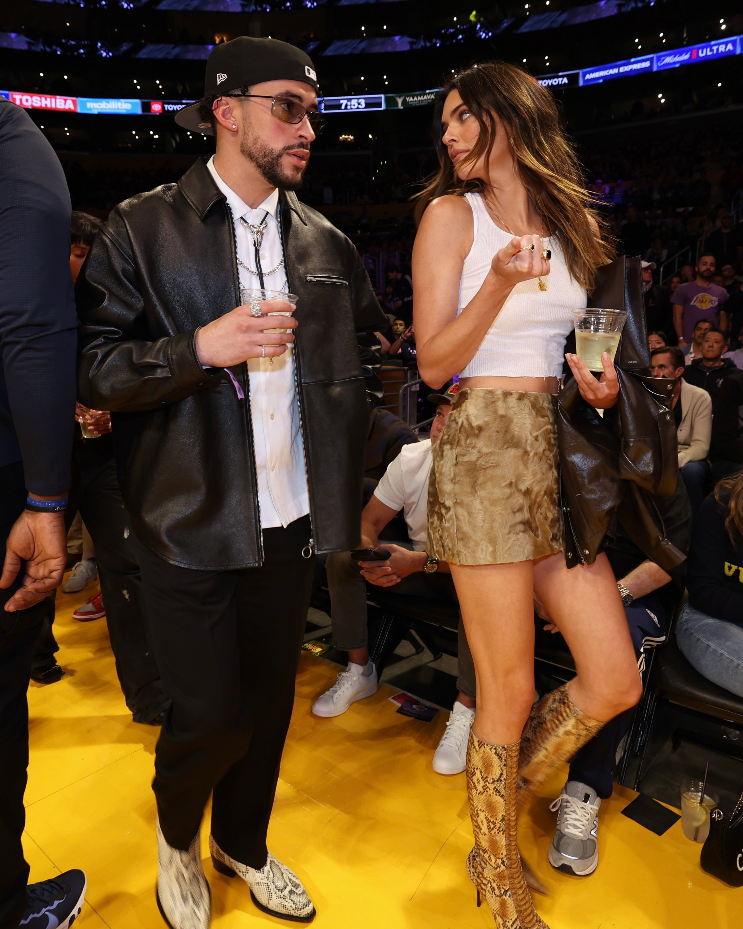 Watch Kendall Jenner awkwardly dance to ex-boyfriend Bad Bunny’s Super ...