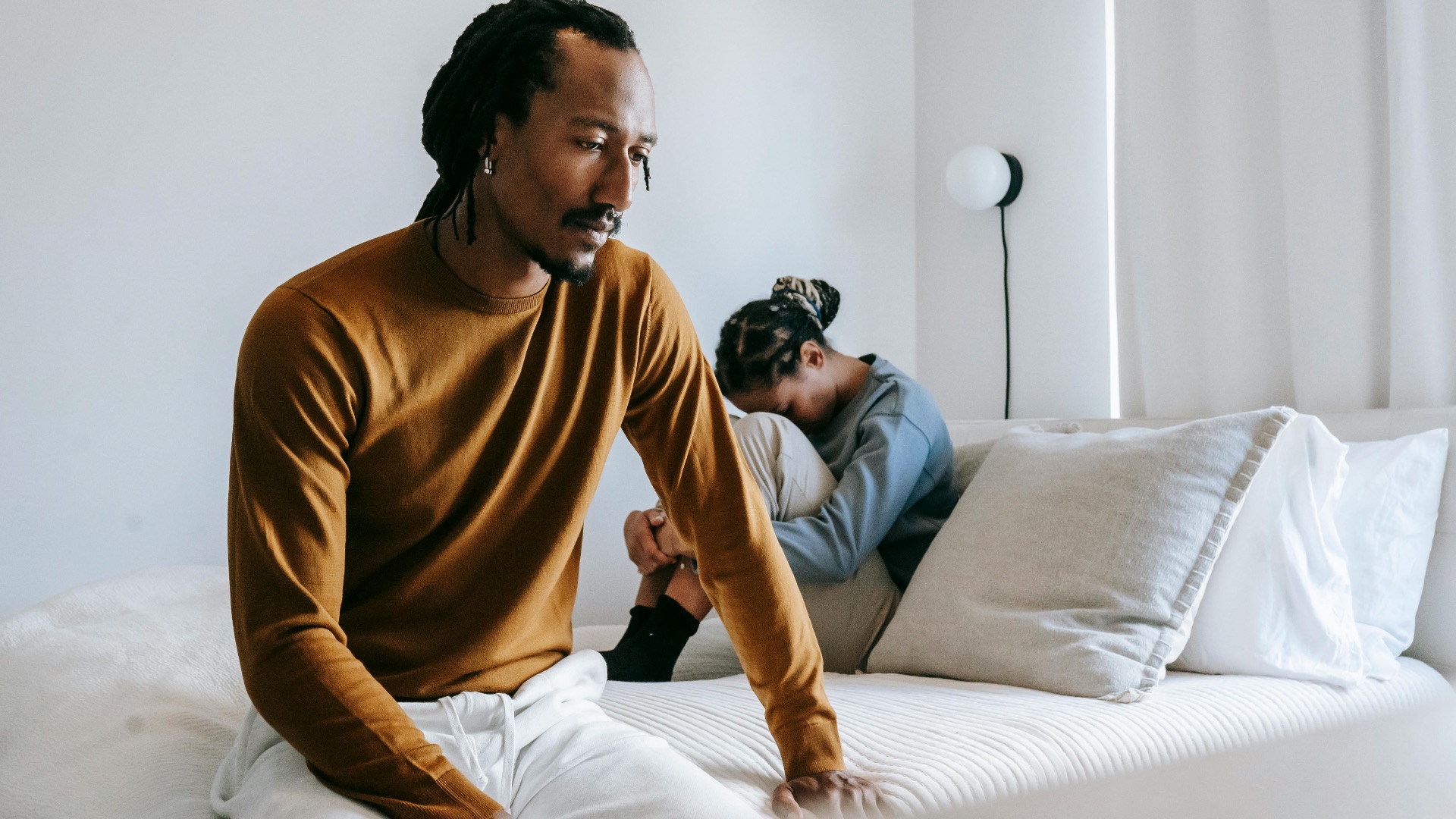 10 reasons why people settle in relationships & 10 reasons you shouldn't