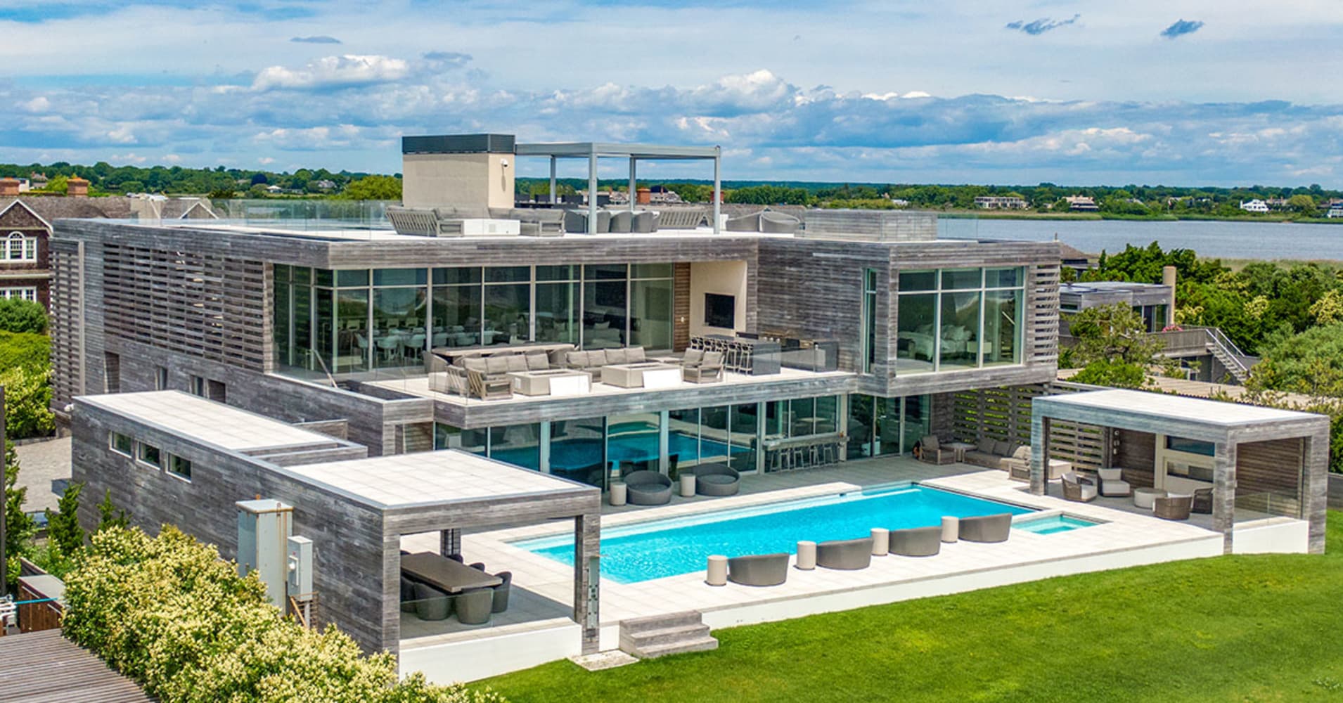 Hamptons real estate prices hit record, with 2026 summer rentals going fast
