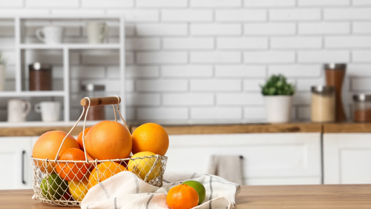 14 steps to finally clear your kitchen of fruit flies