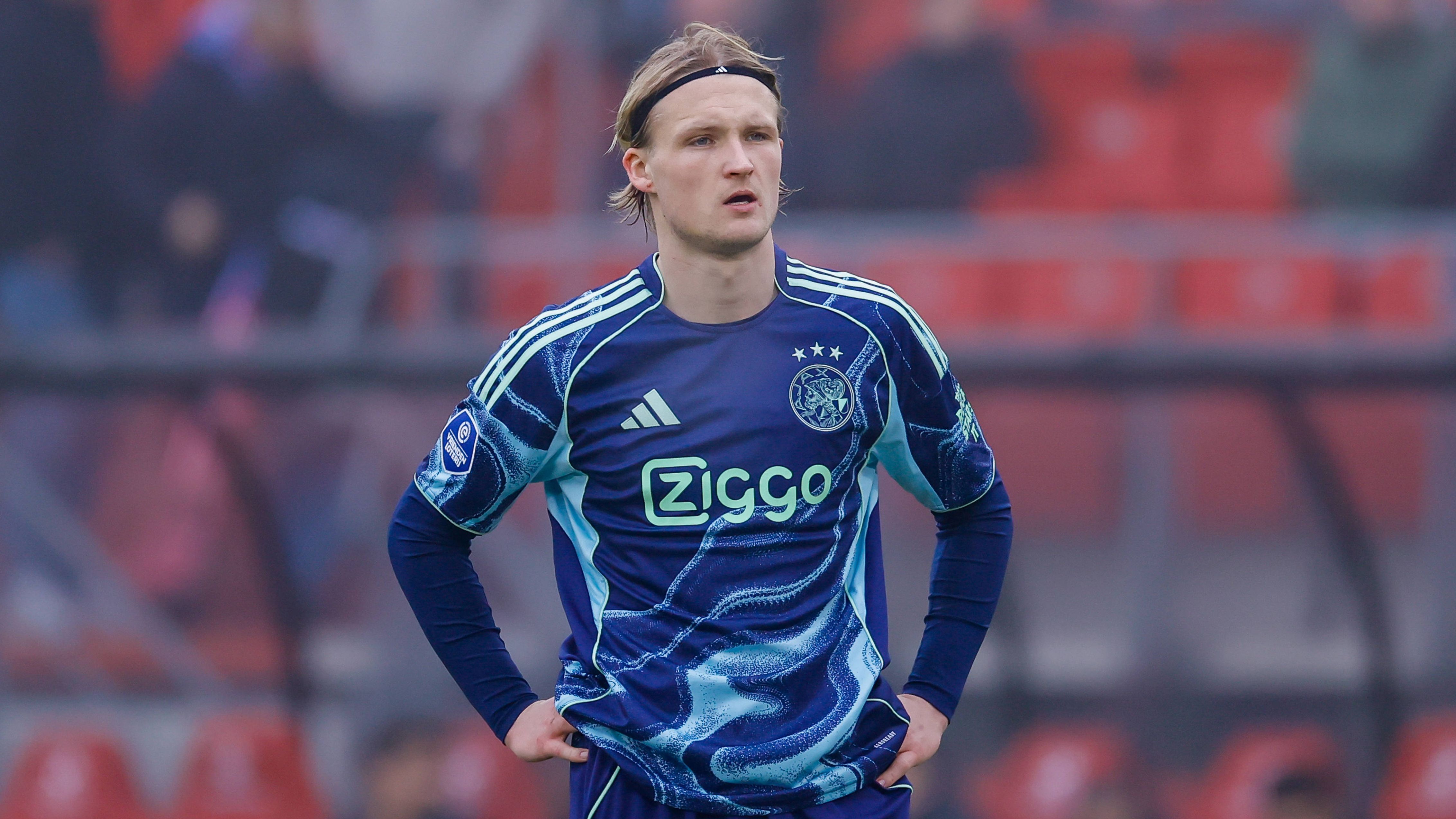 Basisspeler afwezig bij open training van Ajax