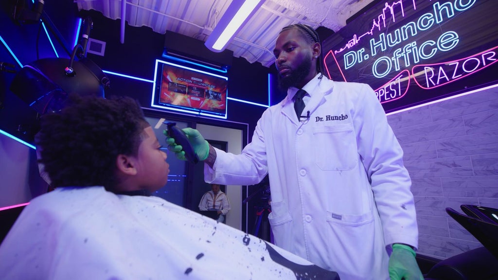 Atlanta barber rises from homelessness to Forbes 30 Under 30 social ...