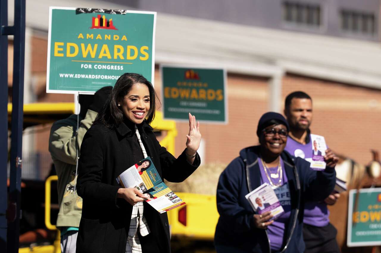 Amanda Edwards suspends campaign for Texas' 18th Congressional District