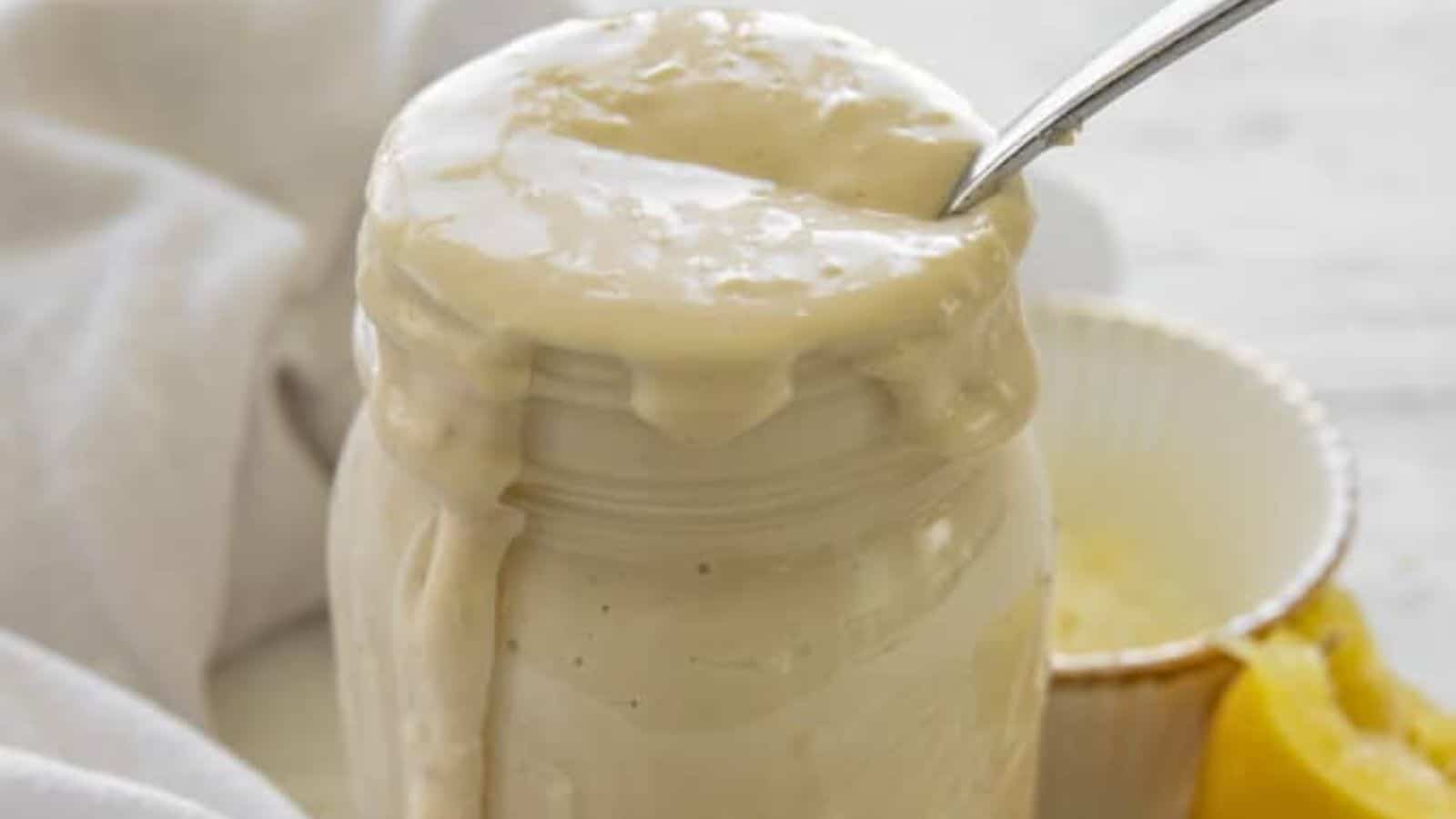 18 salad dressings that make eating greens totally irresistible