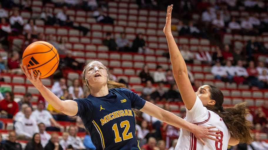 WBB rankings: Projected AP Top 25 after South Carolina destroys Tennessee