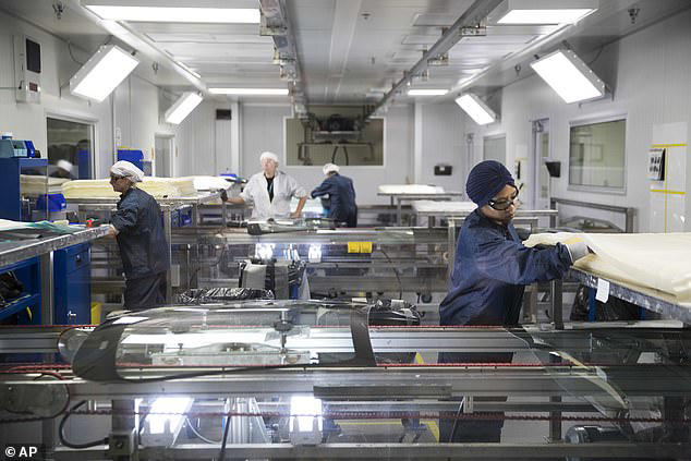 Chinese-run auto glass factory opens in Midwest driving American rivals ...