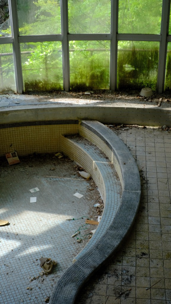 Inside the abandoned Japanese hotel left to rot for two decades