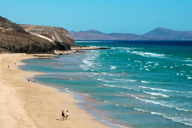 Schoolgirl 'terrified' of water drowned in 'very shallow' pool on ...