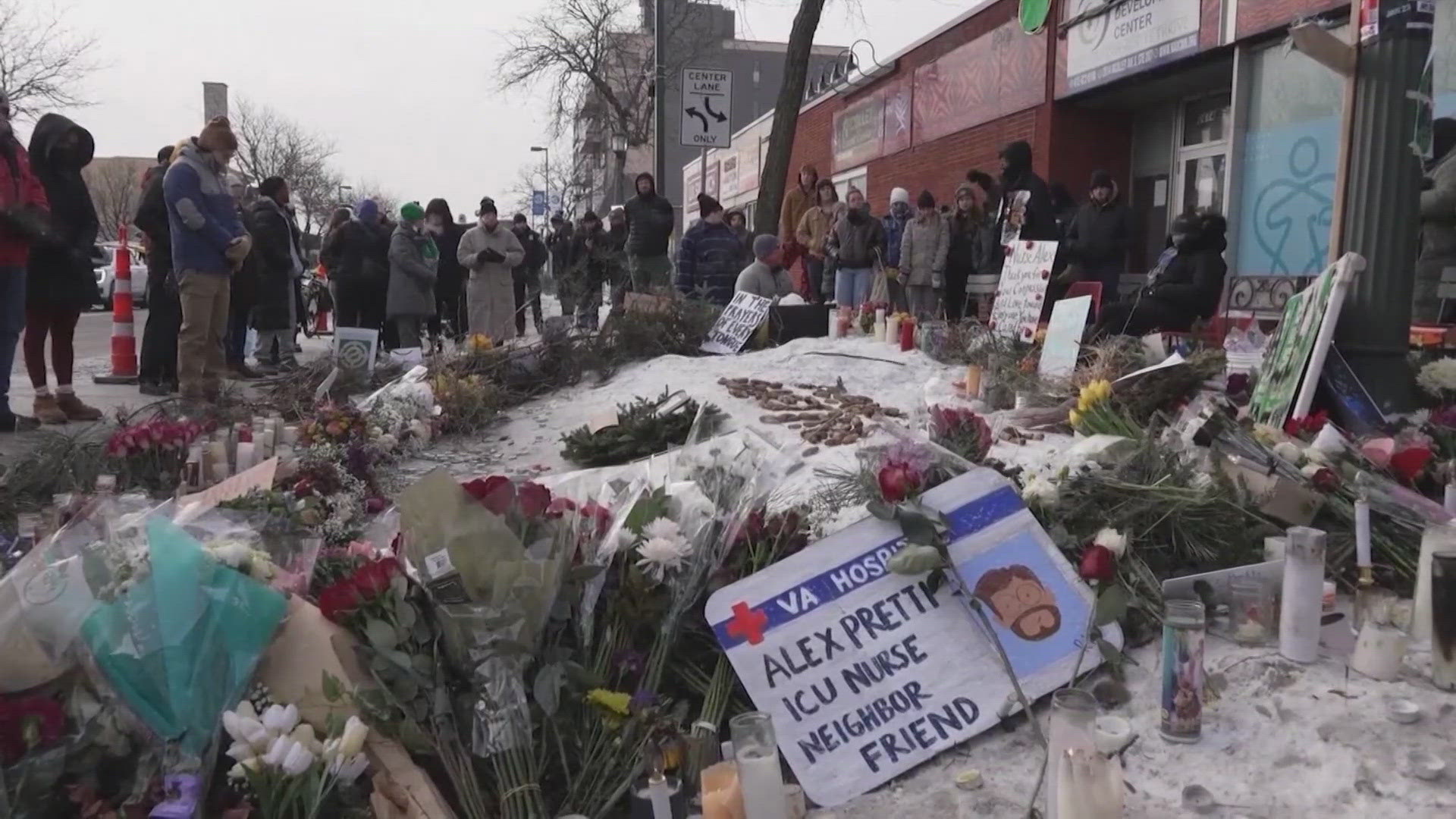 Residents have message for Houston Mayor Whitmire about ICE during city ...