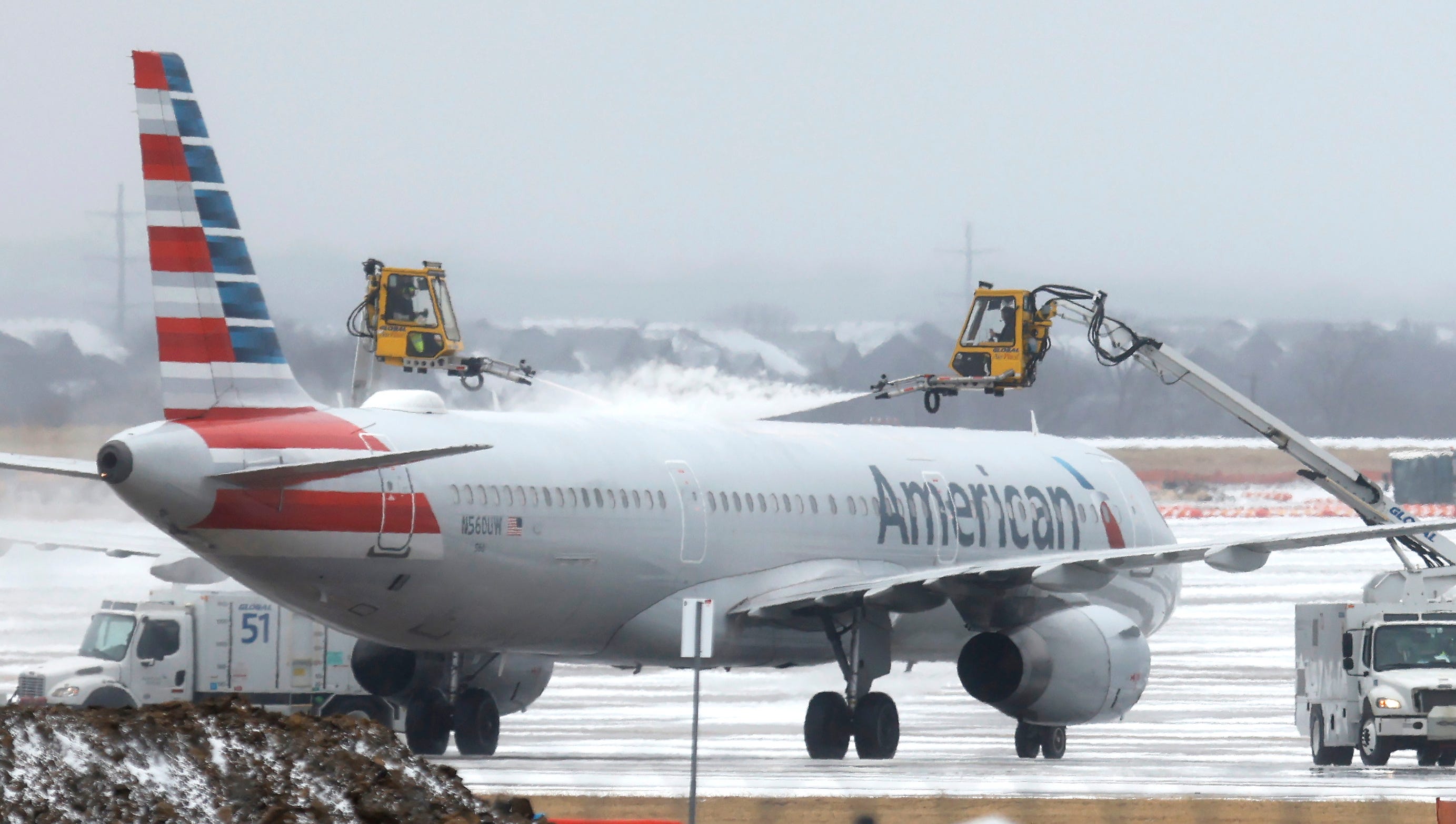 American Airlines says winter storm caused largest disruption in its ...