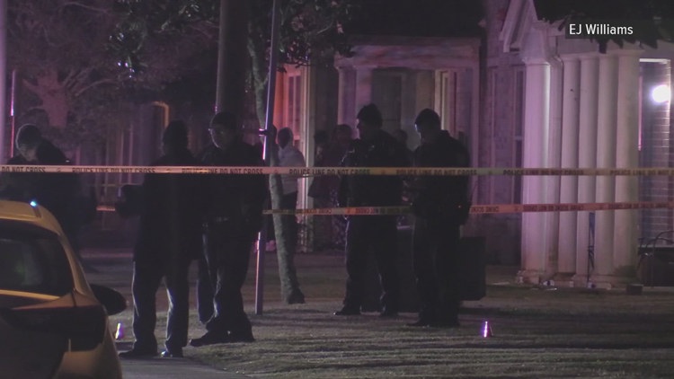Man killed in late Tuesday night shooting at north Beaumont apartment ...