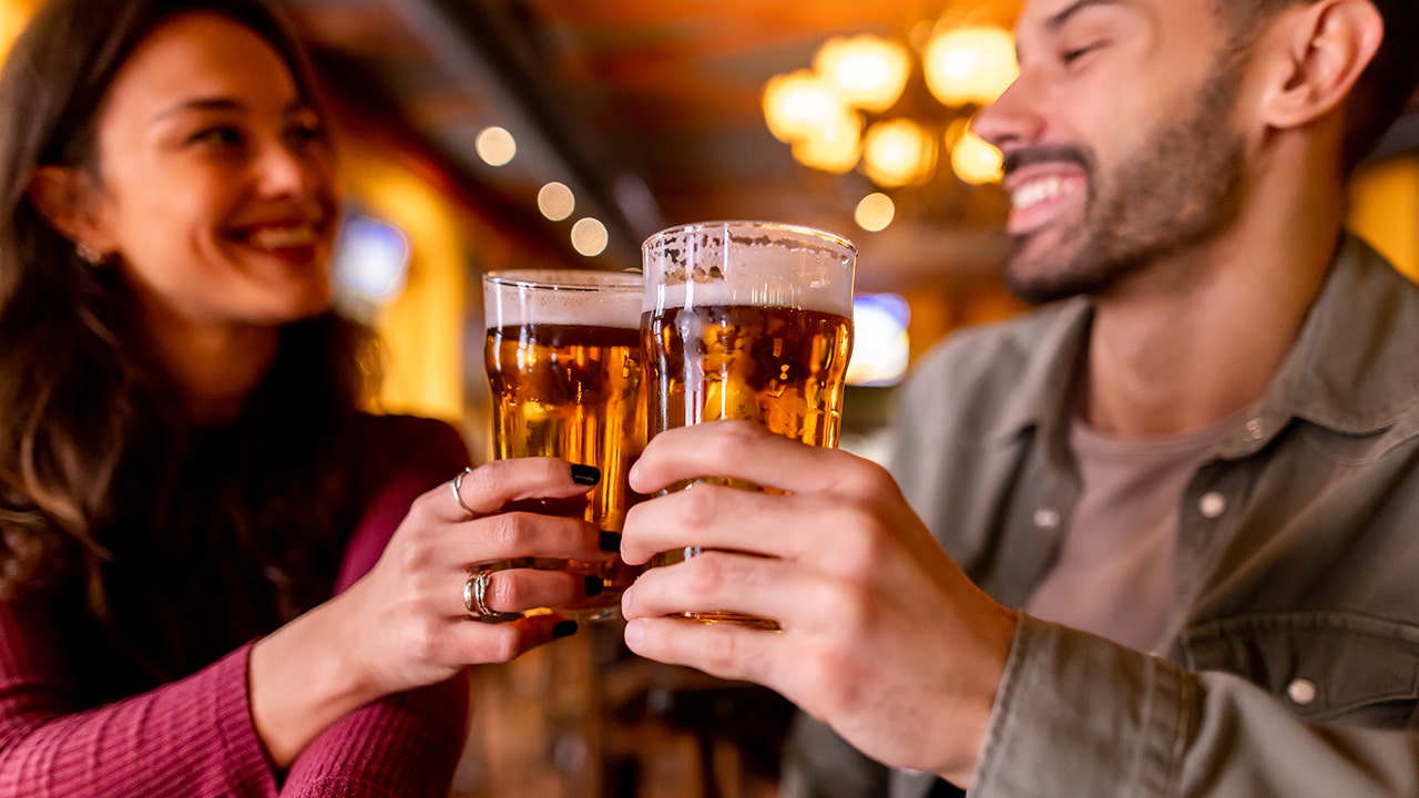 Doctors share alcohol recommendations for men vs women as guidance shifts