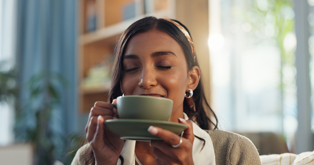 How to drink your tea for the greatest health benefits, according to ...