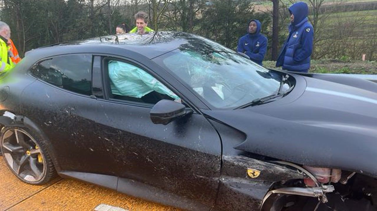 Tottenham duo fine after wrecked Ferrari crash