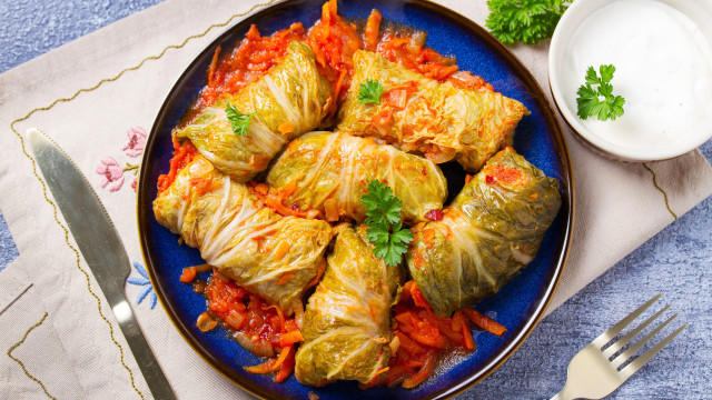 Do forno à air fryer: 3 receitas para fazer saborosas bolinhas de alheira