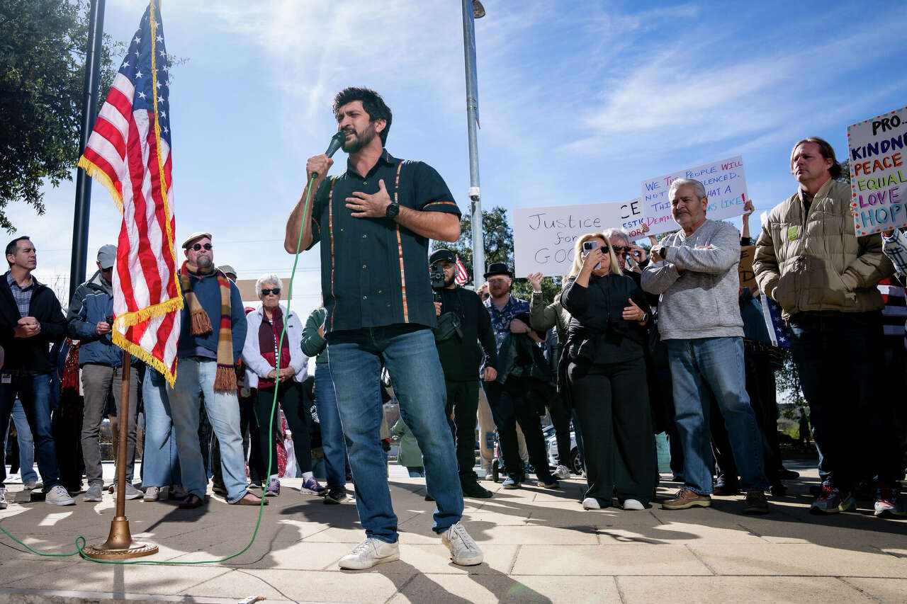 Democrats press Trump administration to return Austin student deported ...