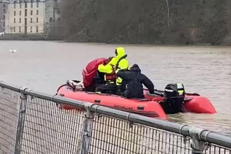 Underwater specialist team who looked for Nicola Bully now searching ...