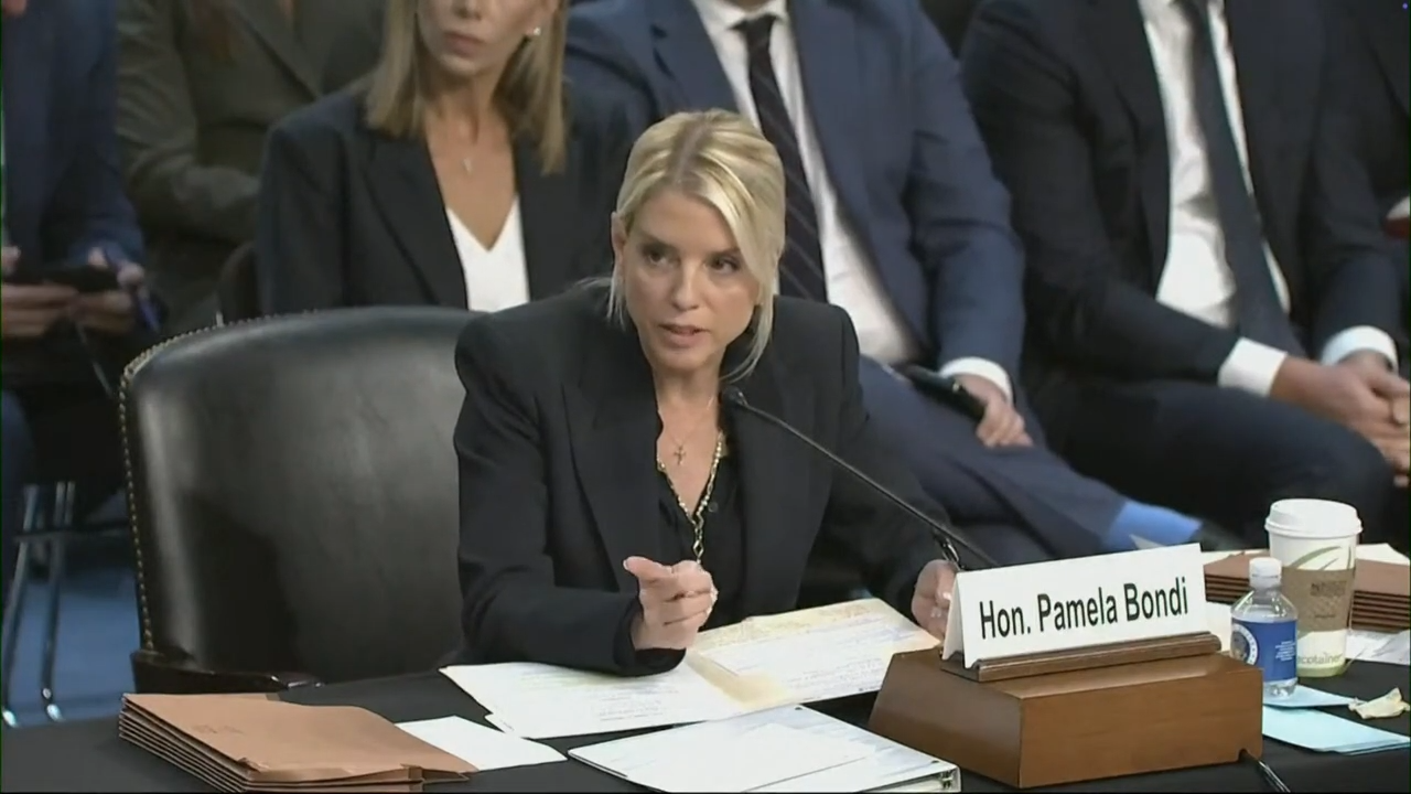'You're a failed lawyer': Nepo hire Pam Bondi fights a losing battle ...