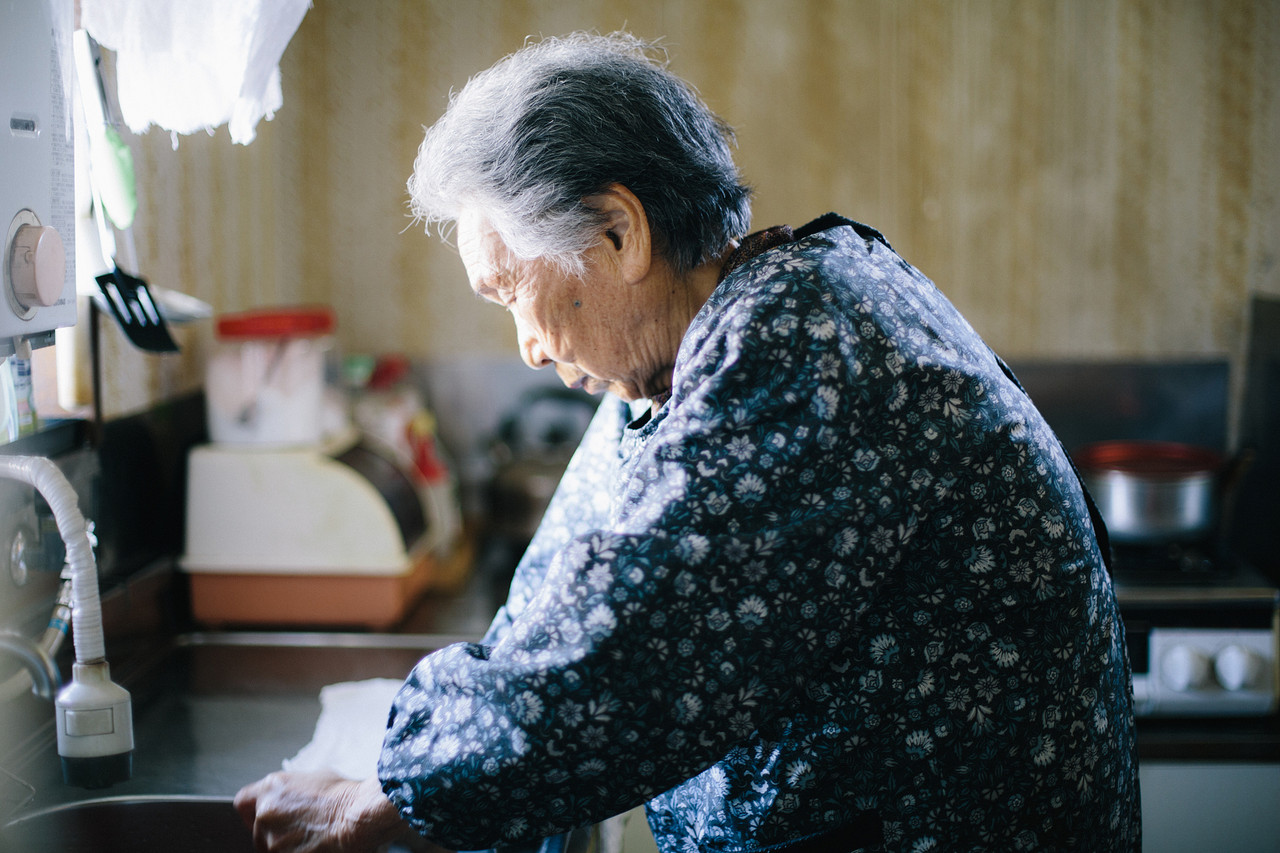 別亂減肥!1族群微胖更長壽 營養師：BMI＜22「一場感冒就倒下」