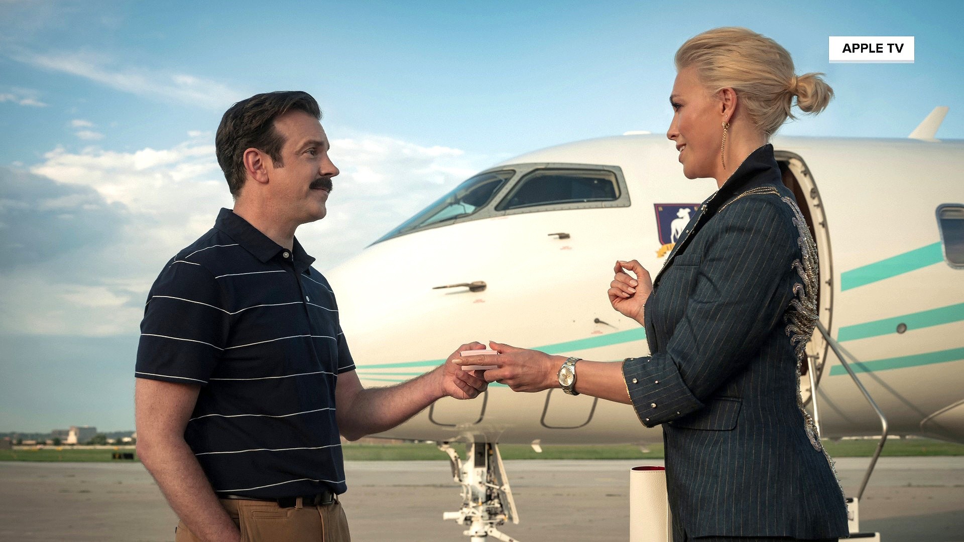 Coach Ted and Rebecca reunite in first look at ‘Ted Lasso’ S4