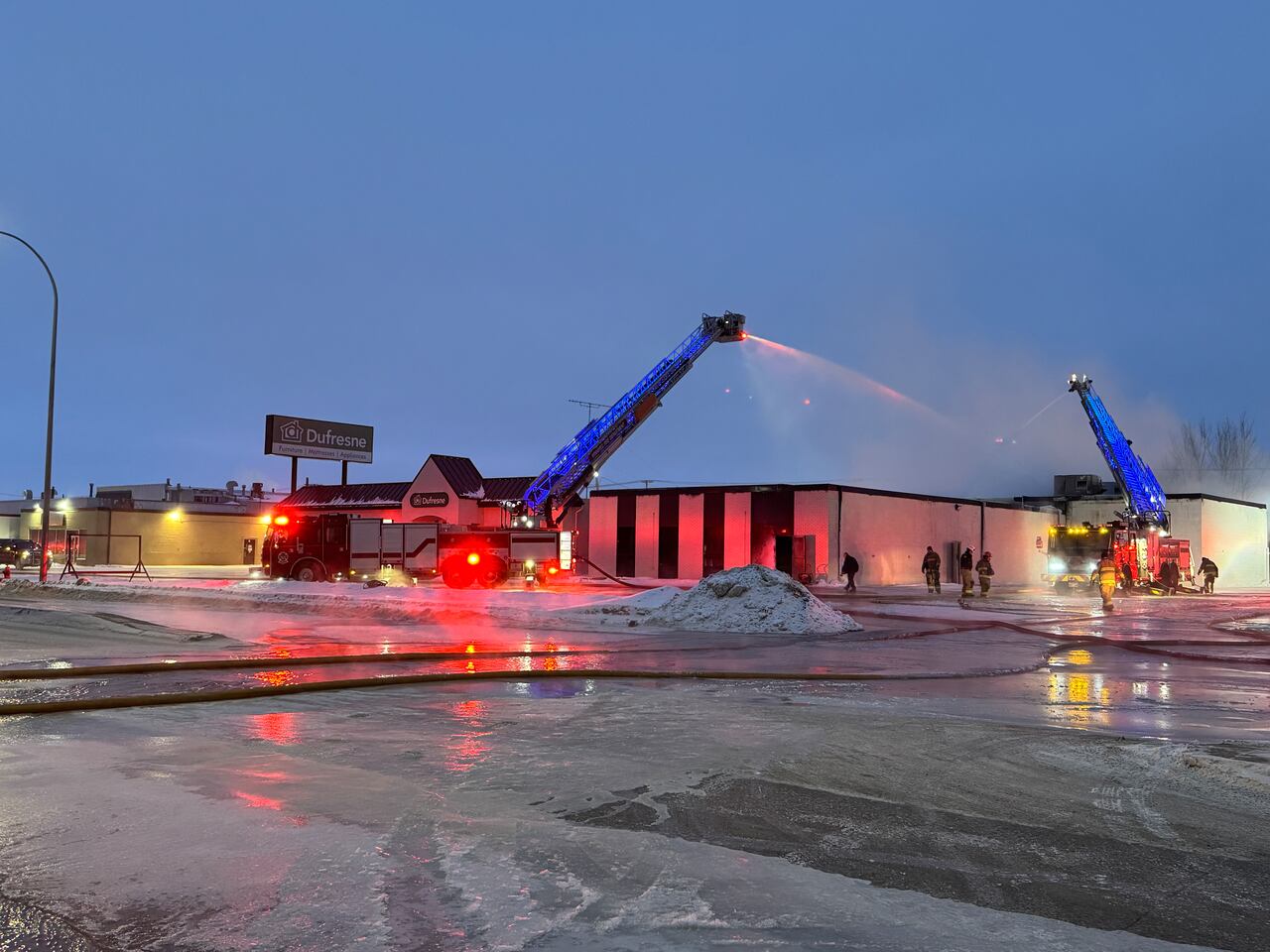 Fire in Nairn Avenue building sparks partial street closure Wednesday ...