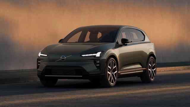 Volvo EX60 exterior design