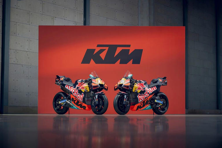 KTM parie sur les tests hivernaux pour convaincre Acosta de rester