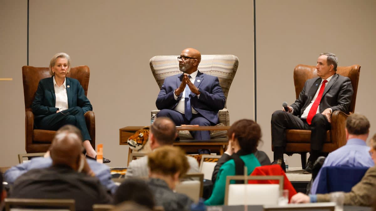 Tampa Bay mayors talk ICE, property taxes at annual panel