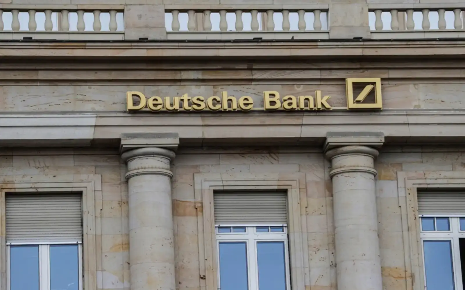 Deutsche Bank offices searched over suspected money laundering
