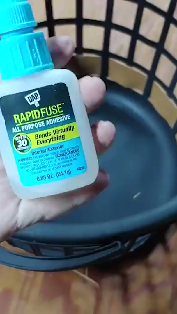 Why everyone's buying Dollar Tree laundry baskets!