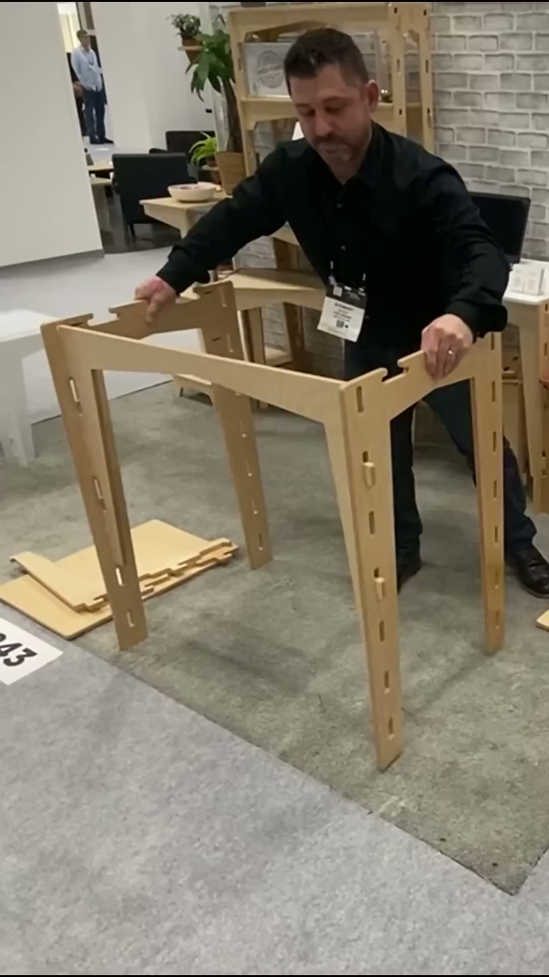 Build it up in 36 seconds - ingenious #furniture