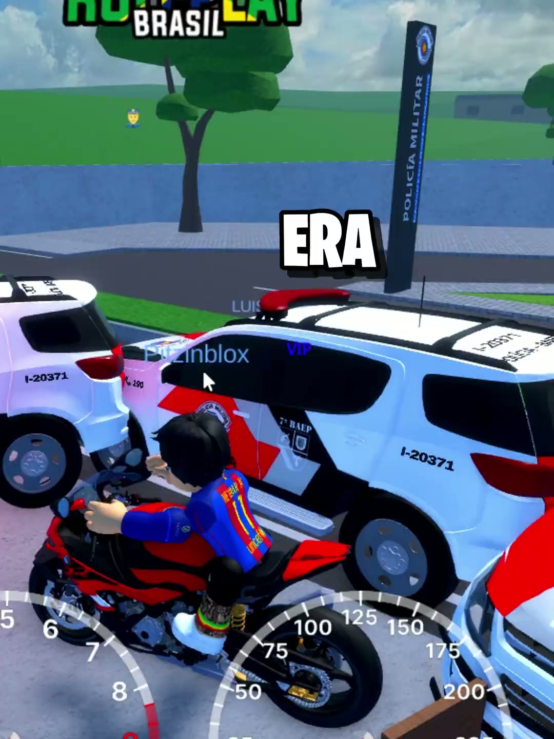 FUGA NÓS POLICIA COM MOTO VOADORA😱#roblox