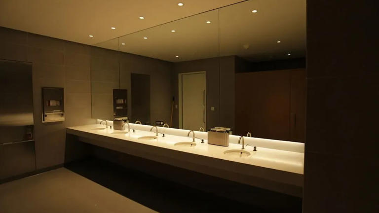 4 things diners notice instantly that restaurant owners often miss